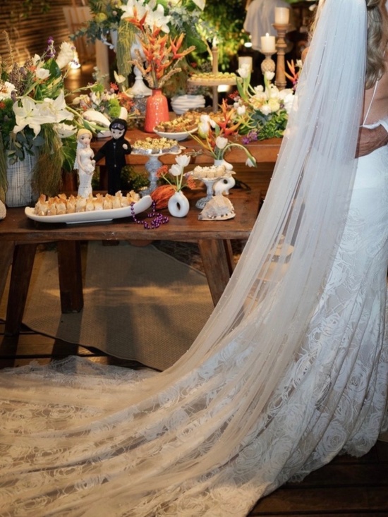 Grace Loves Lace | Dresses | Grace Loves Laces Wedding Dress And Veil ...